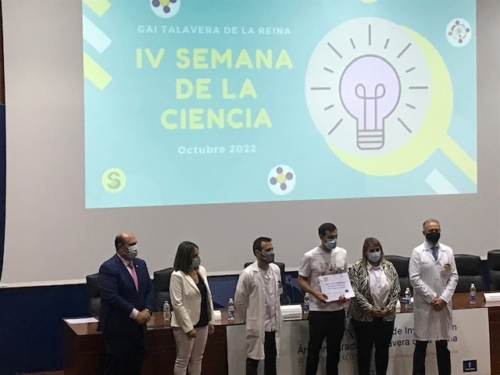 El COPCLM asiste al acto de entrega de los X Premios de Investigación de la Gerencia de Atención ...